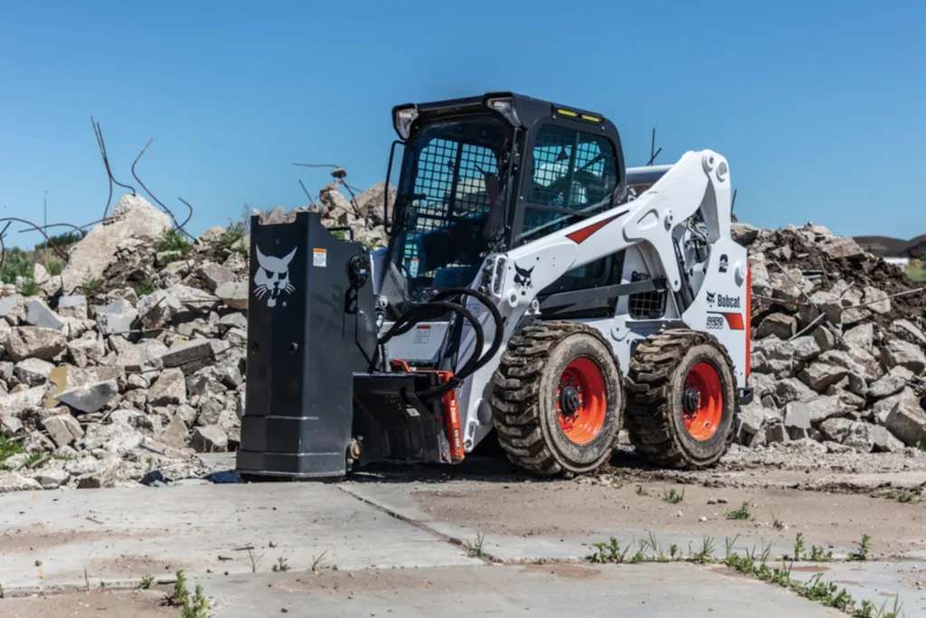 Bob-Dock Attachment System - Summit Handling Systems