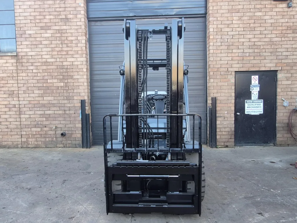 2015 Toyota 8FG50U Mid IC Pneumatic Forklift - Summit Handling Systems